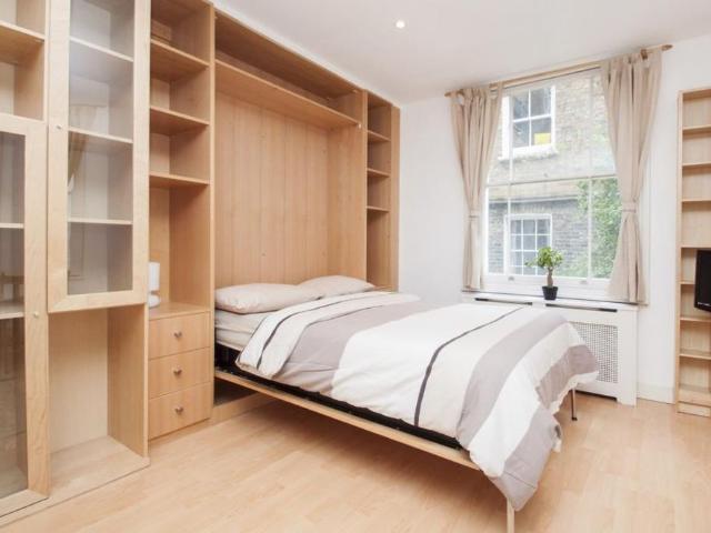 BILLS INCLUDED Studio flat to rent in Pimlico, London SW1V