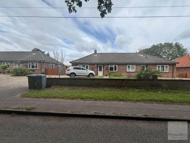 Bilney Lane, Felthorpe NR10, 2 bed bungalow to rent, £995 pcm | PrimeLocation
