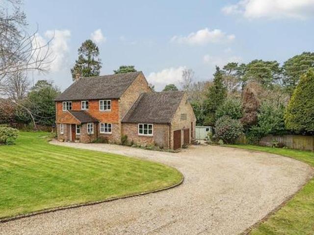 Birch Way, Storrington, 4 Bedroom Detached