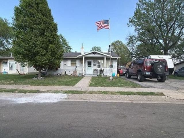 Birch Ave