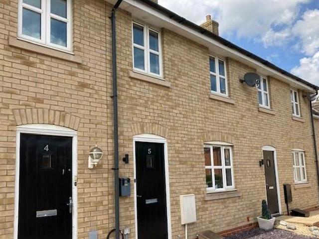 Birch Close, Cranfield, 3 Bedroom Terraced