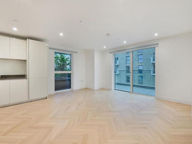 Birch House, Kidbrooke Village, London SE3, 1 bed flat to rent, £1,800 pcm | PrimeLocation