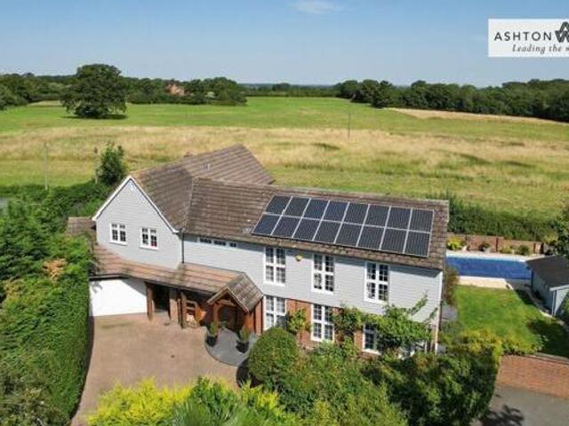 Birch Lane, Stock, 7 Bedroom Detached