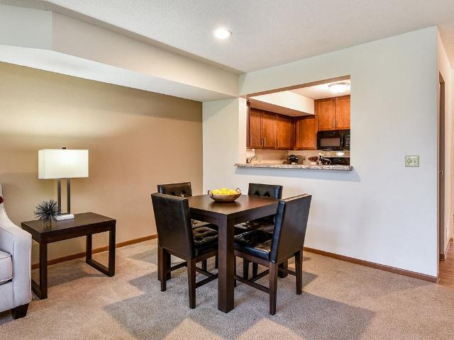 Birch Lake Townhomes 2 Bedroom Apartment for Rent at 4890 Birch Lake Cir, White Bear Lake, MN 55110 White Bear Lake