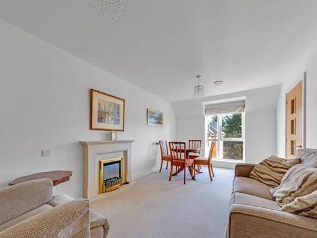 Birch Place, Dukes Ride, 1 Bedroom Apartment