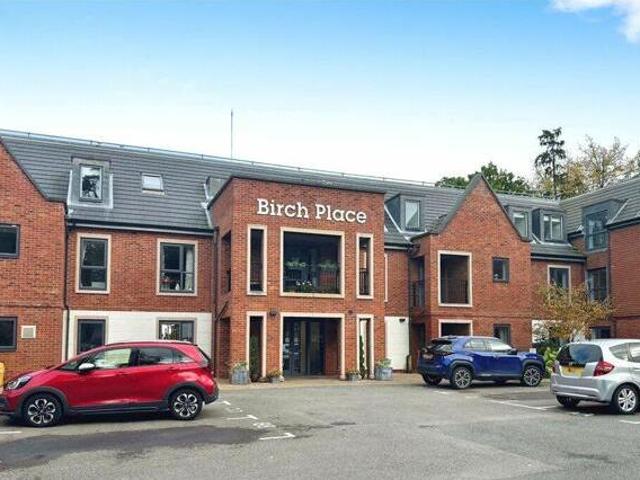Birch Place, Dukes Ride, 2 Bedroom Apartment