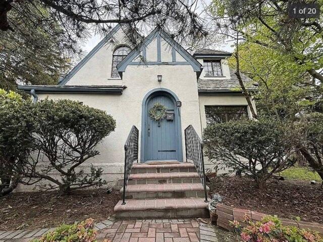 Birch Rd, Malverne, Home For Sale