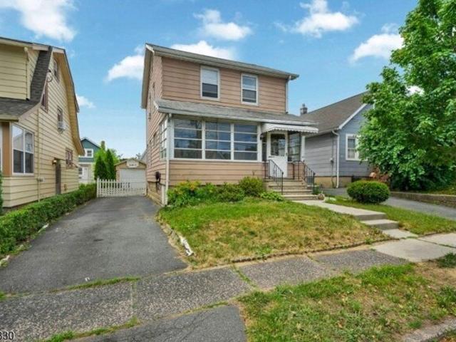 Birch St, Bloomfield, Home For Sale
