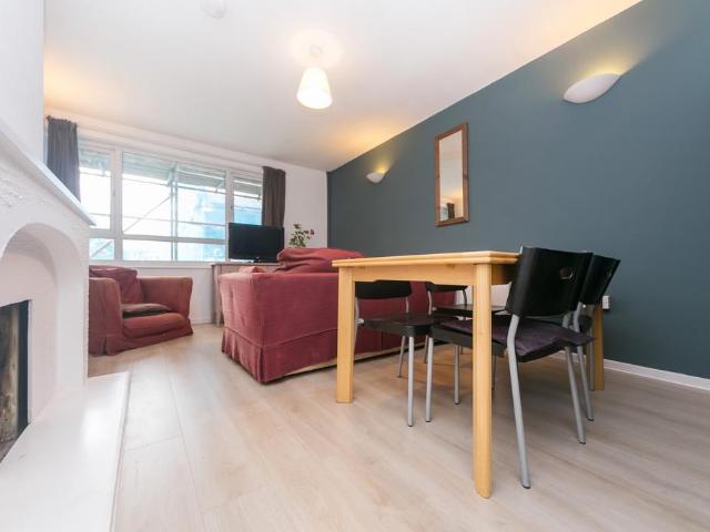 Birchmore Walk, London N5 3 bed flat to rent £3,250 pcm £750 pw