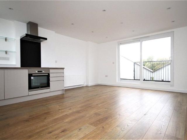 Birchanger Road, South Norwood, London, UK, SE25 5BQ