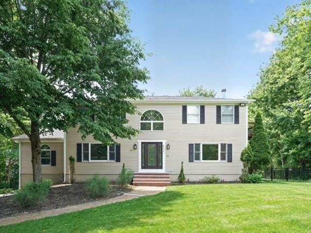 Birchbark Dr, Hanson, Home For Sale