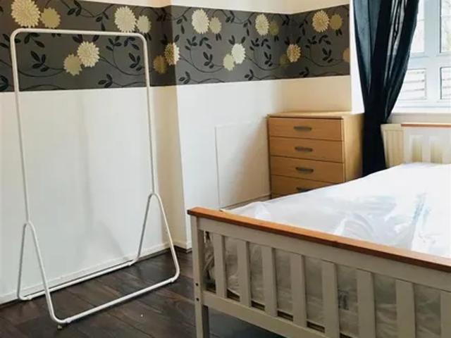 Birchdown House, Rainhill Way, Bromley by Bow, London, E3 3PD, United Kingdom | Room for rent #139476007 | Rentberry