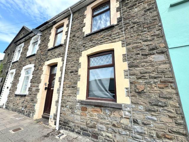 Birchgrove Street, Porth CF39, 3 bed terraced house to rent, £900 pcm | PrimeLocation