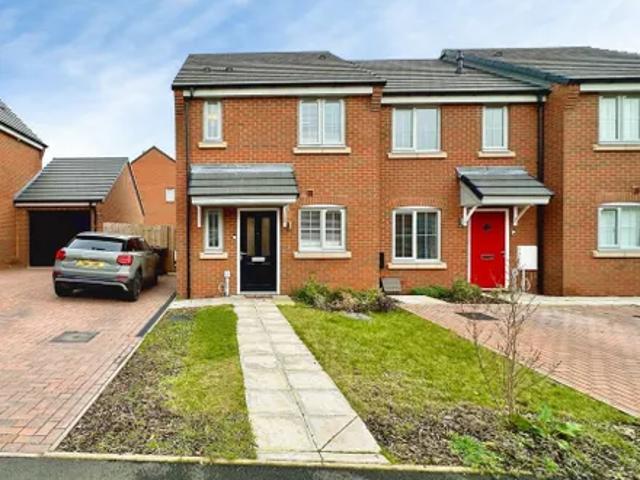Birchills Retail Area, Dalkeith Street, Bloxwich, WS2 8QB, United Kingdom | 2 bed house for rent #165481159 | Rentberry