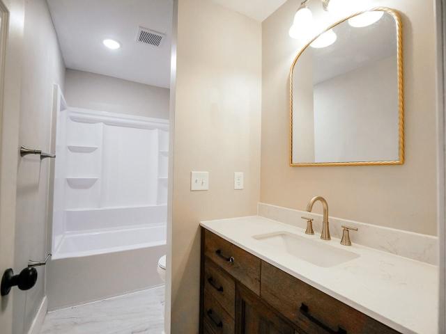 Birchridge 3 Bedroom Apartment for Rent at 10893 Birchridge Dr, Cincinnati, OH 45240