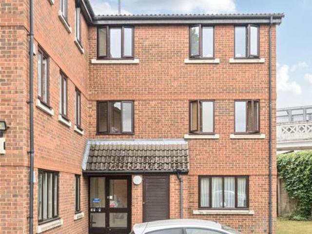 Birchwood Close, Morden, 1 Bedroom Apartment