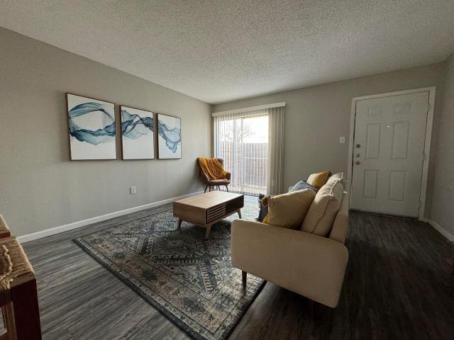 Birchwood Apartments 2 Bedroom Apartment for Rent at 6402 Albany Ave, Lubbock, TX 79424 Remington Park