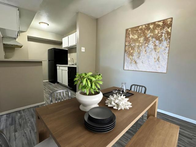 Birchwood Apartments 3 Bedroom Apartment for Rent at 6402 Albany Ave, Lubbock, TX 79424 Remington Park