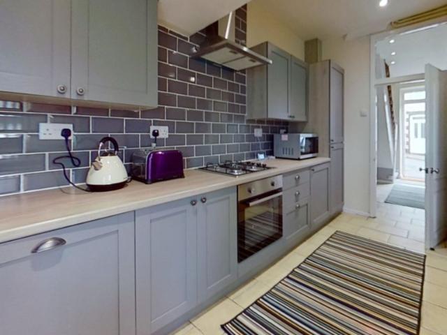 Birchwood Av, Treforest CF37, 4 bed shared accommodation to rent, £347 pppm | PrimeLocation