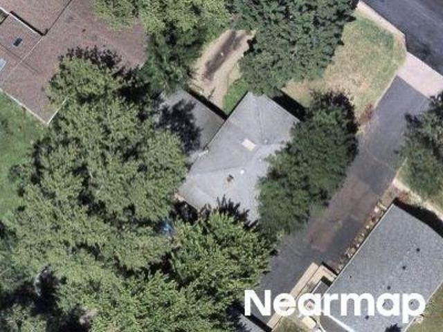 Birchwood Dr