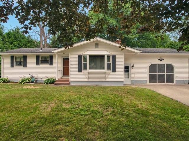 Birchwood Dr, Colchester, Home For Sale