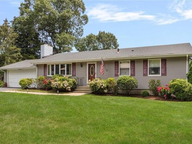 Birchwood Dr, Narragansett, Home For Sale