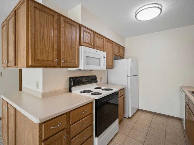 Birchwood East Apartments 2 Bedroom Apartment for Rent at 110 Anderson Dr, Virginia, MN 55792