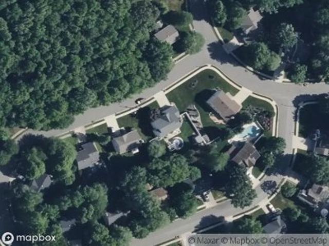 Birchwood Ln