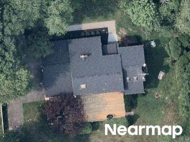 Birchwood Ln