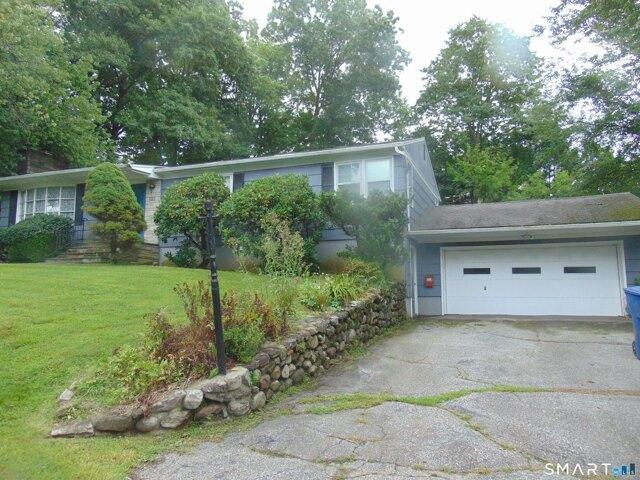 Birchwood St, Waterbury, Home For Sale