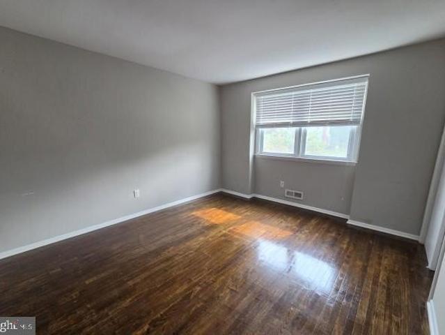 Birchwood Park Dr N, Cherry Hill, Home For Sale