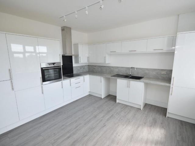 Birchwood Road, Bristol BS4, 3 bed maisonette to rent, £1,250 pcm | PrimeLocation