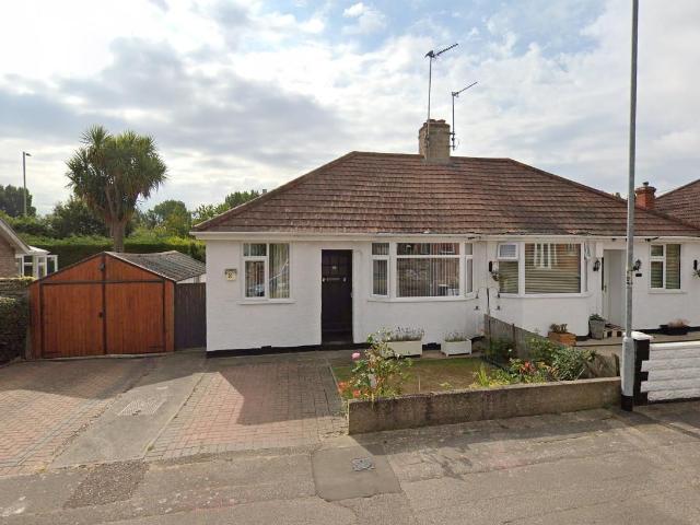 Birds Lane, Lowestoft NR33, 2 bed semi detached bungalow to rent, £900 pcm | PrimeLocation