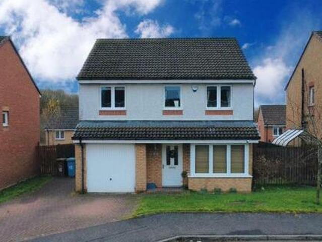 Birdston Drive, Stepps, 4 Bedroom Detached
