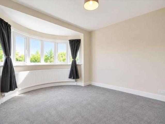 Birkbeck Avenue, Greenford, UB6