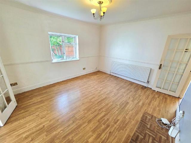 Birkbeck Avenue, Greenford 4 bed end of terrace house to rent £2,450 pcm £565 pw