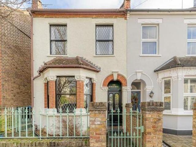 Birkbeck Road, Enfield, 3 Bedroom Terraced