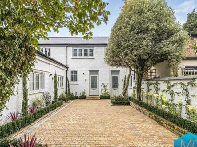 Birkbeck Road, London, 1 Bedroom Maisonette
