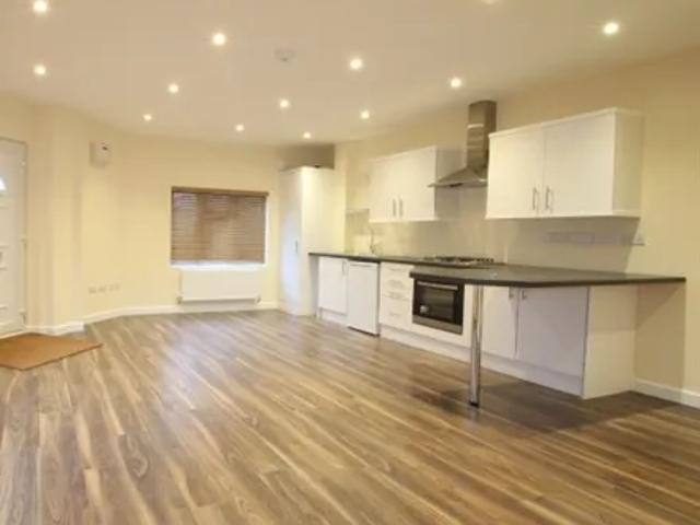 Birkbeck Road, London, BR3 4SS, United Kingdom | 2 bed apartment for rent #165380394 | Rentberry