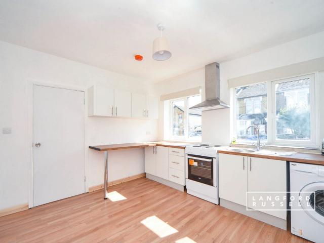 Birkbeck Road, Sidcup DA14, 3 bed maisonette to rent, £1,950 pcm | PrimeLocation