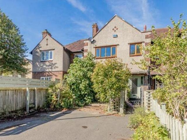 Birkby, Birkby Hall Road, Huddersfield, 3 Bedroom Terraced