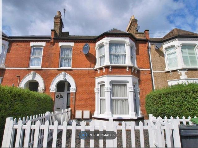 Birkhall Road, Catford SE6, 1 bed flat to rent, £1,650 pcm | PrimeLocation