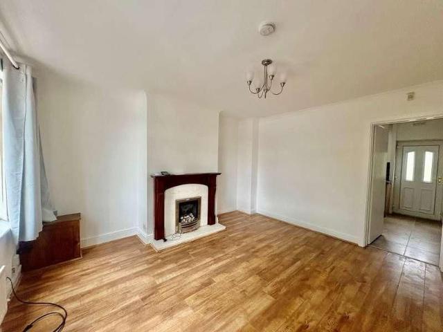 Birmingham New Road, Bilston, WV14