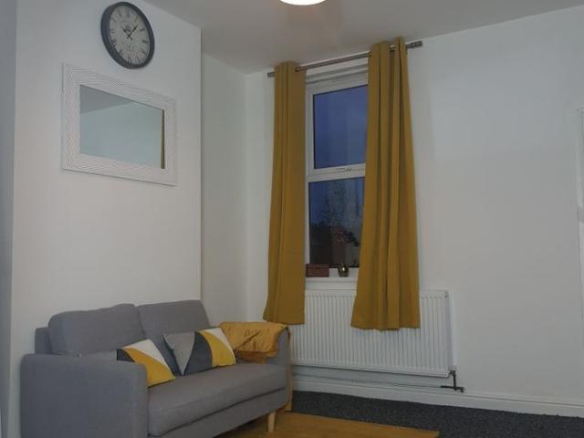 Birmingham B66, Room to rent, £500 pcm | PrimeLocation