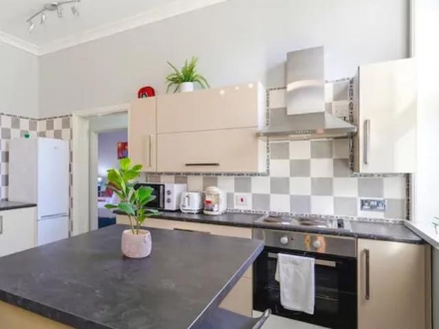 Birmingham, B18 5NB, United Kingdom | 3 bed apartment for rent #104756589 | Rentberry