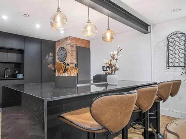 Birmingham, B18 6EW, United Kingdom | 5 bed apartment for rent #154385398 | Rentberry