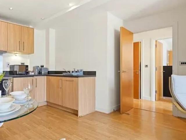 Birmingham, B1 2LS, United Kingdom | 2 bed apartment for rent #166729846 | Rentberry