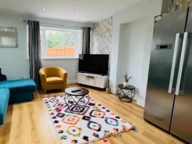 Birmingham, B31 2HD, United Kingdom | 4 bed house for rent #121528343 | Rentberry