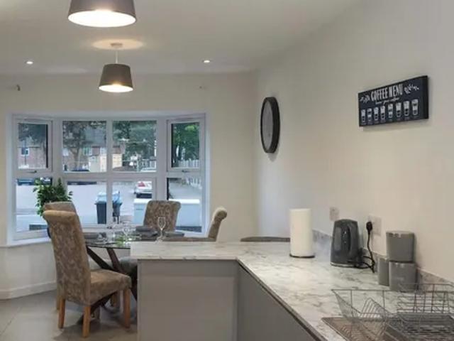 Birmingham, B36 8PD, United Kingdom | 6 bed house for rent #147234498 | Rentberry