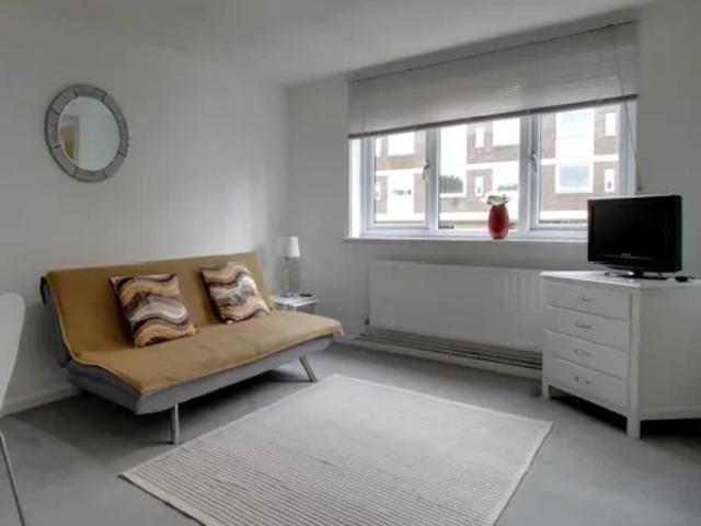 Birmingham Central Foodbank, 65 Parade, Birmingham, B1 3QQ, United Kingdom | 1 bed house for rent #167641127 | Rentberry